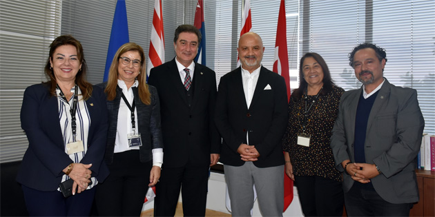 Star Kıbrıs - YDÜ Rektörü Şanlıdağ, GAÜ Rektörü Yurtsever’e iade-i ...