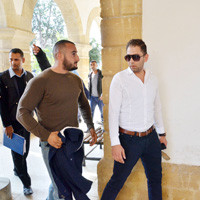 Star Kıbrıs - İŞİN UCU FELEK’E DAYANDI - Gönyeli’ de banka müdürüne ...