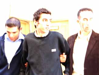 Star Kıbrıs - Esrar sarıp içen arkadaşlara 27 ay hapis - Girne Merit ...