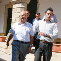 Star Kıbrıs - SUÇLARINI KABUL ETTİLER - Başbakan’ın imzasını taklit ...