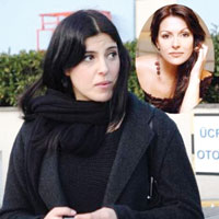 Star Kıbrıs - Annesinin kopyası - Eski futbol yıldızlarından Ayhan ...