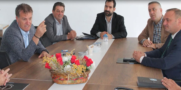 Star Kıbrıs - CEMEVİ TAMİRATI İÇİN ÇALIŞIYORUZ - Bayındırlık ve ...